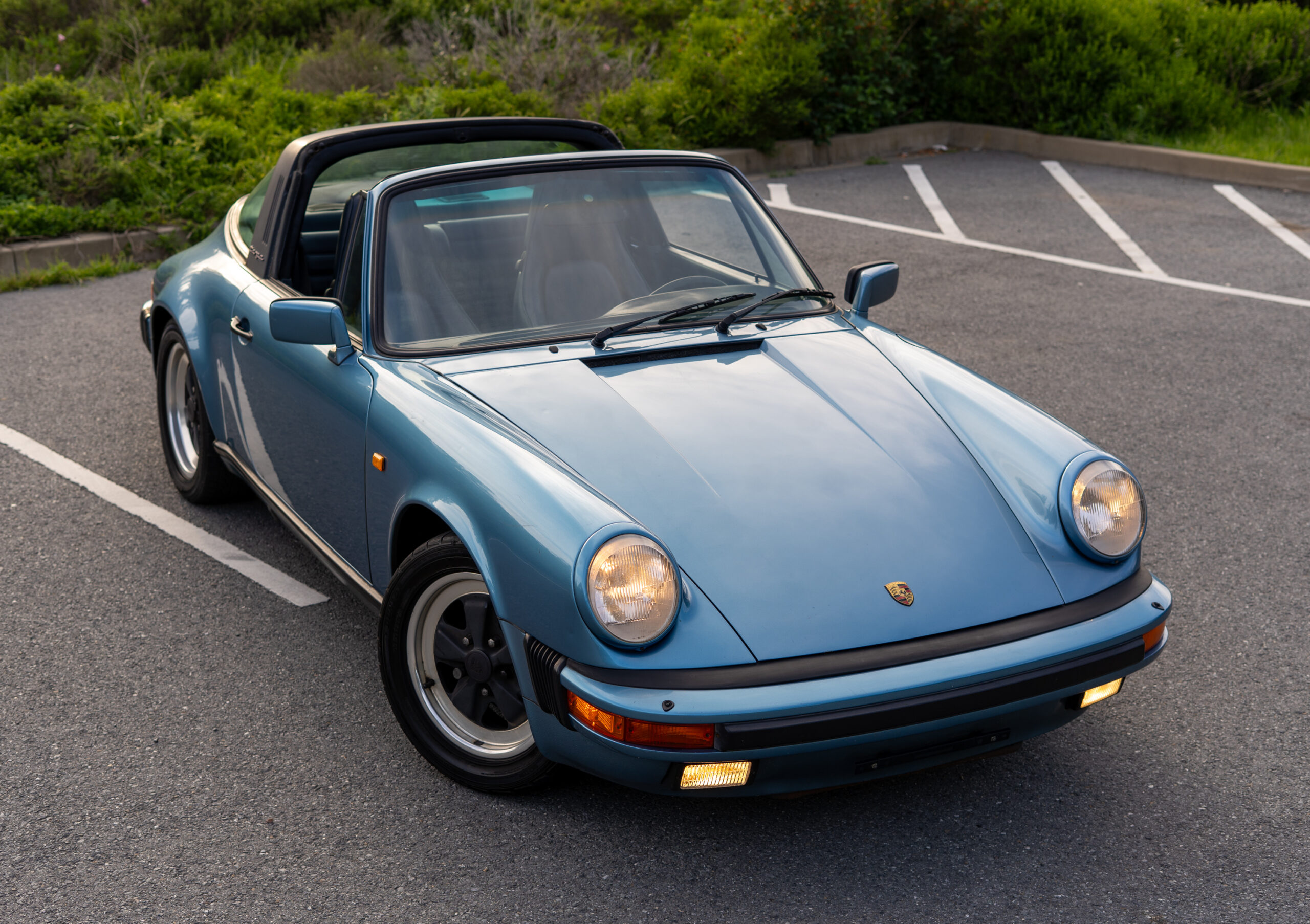 1986 Porsche 911 Carrera Targa Iris Blue Metallic